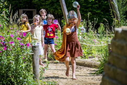 Bellen blazen in het groen bij de Kleine Wereldburger | Antwerpen voor Klimaat